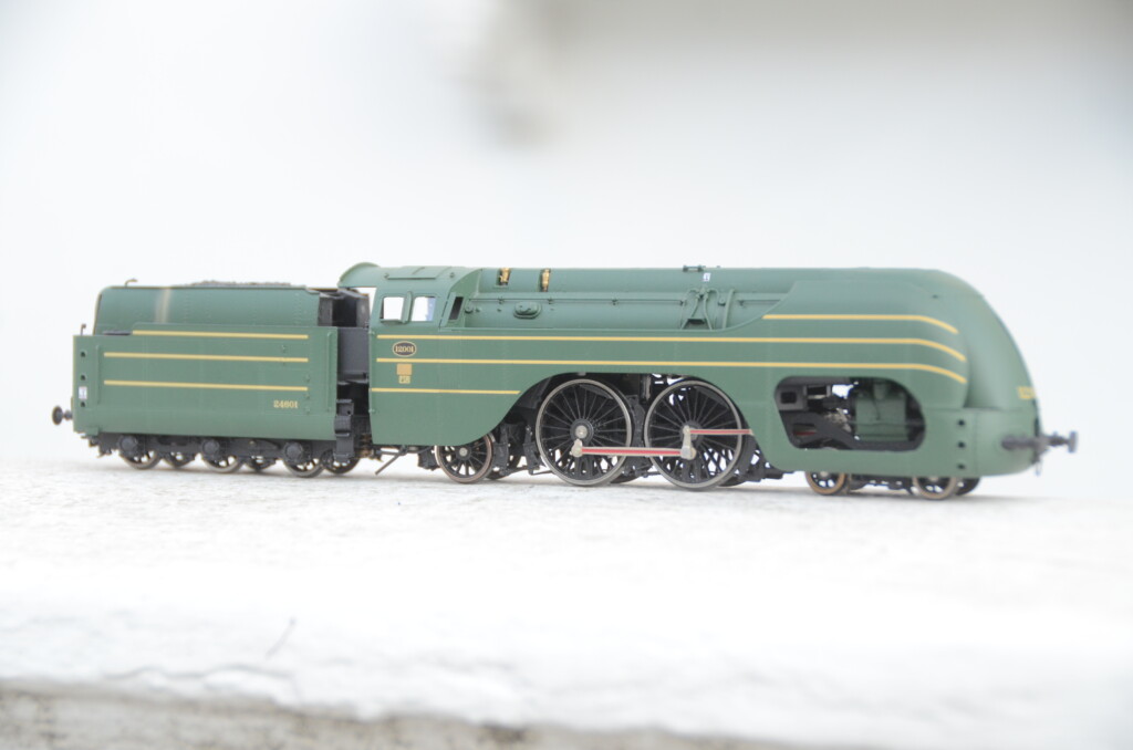 Brass Department | Philotrain SNCB Type 12 001 Streamlined Steam Locomotive